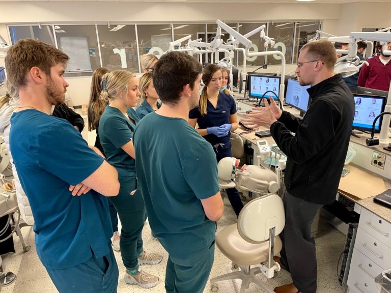 OMFS Will Host Annual Extraction Day – Campus Insider