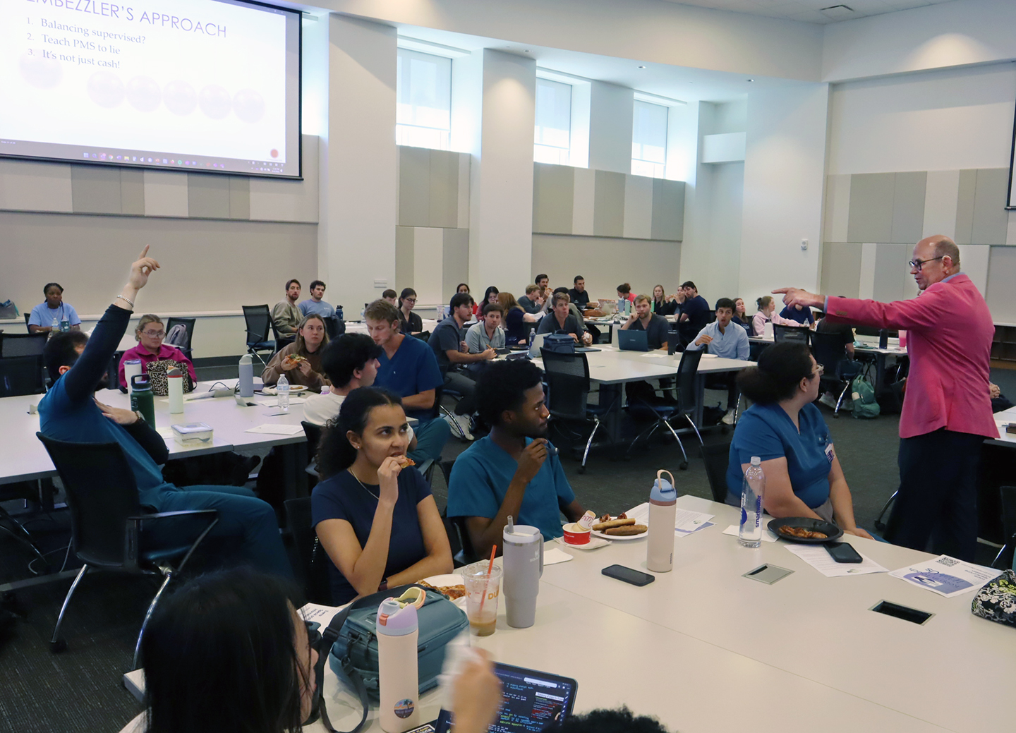 Student group hosts seminar on avoiding embezzlement – Campus Insider